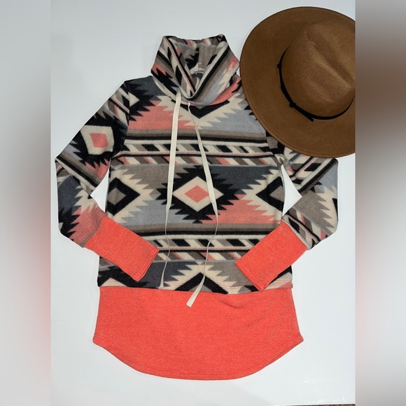 7th Ray | Sweaters | Aztec Turtle Neck | Poshmark